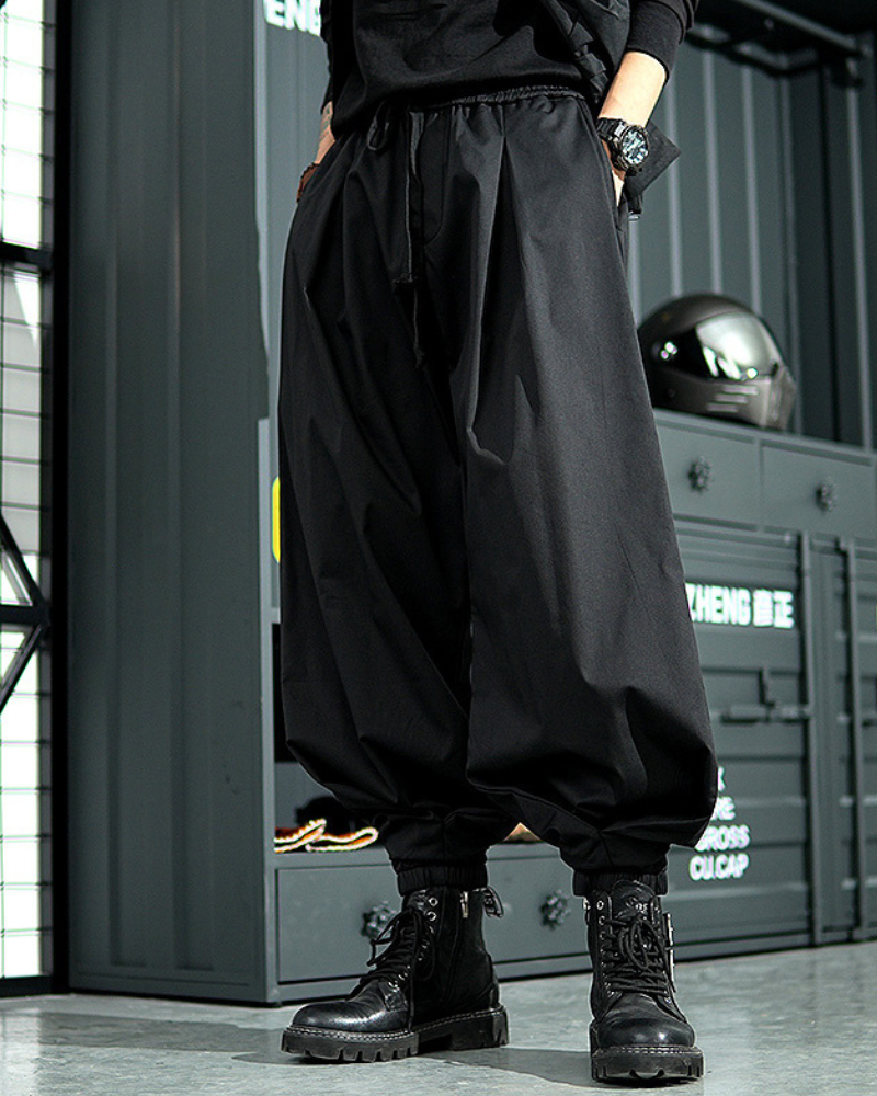 Streetwear Japanese Harem Hakama Pants – Techwear Official